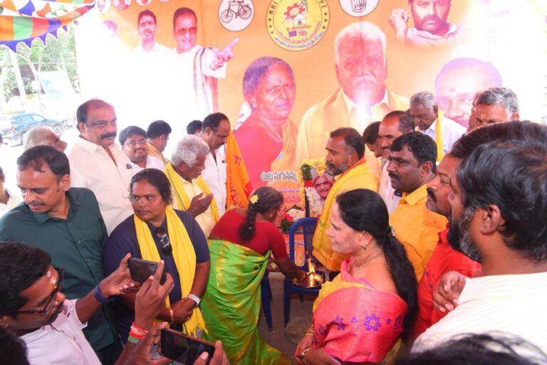 NRI TDP Europe ఆధ్వర్యంలో పూతలపట్టు లో అన్న క్యాంటీన్ ఏర్పాటు, NTR ...