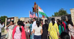 Dallas, Texas: గాంధీ మెమోరియల్ వద్ద భారత స్వాతంత్ర దినోత్సవ వేడుకలు ...